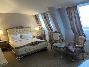 Lenina hotel (Lenina Street No:3Б, Yuzhno-Sakhalinsk), otel  Sakhalinsk'ten