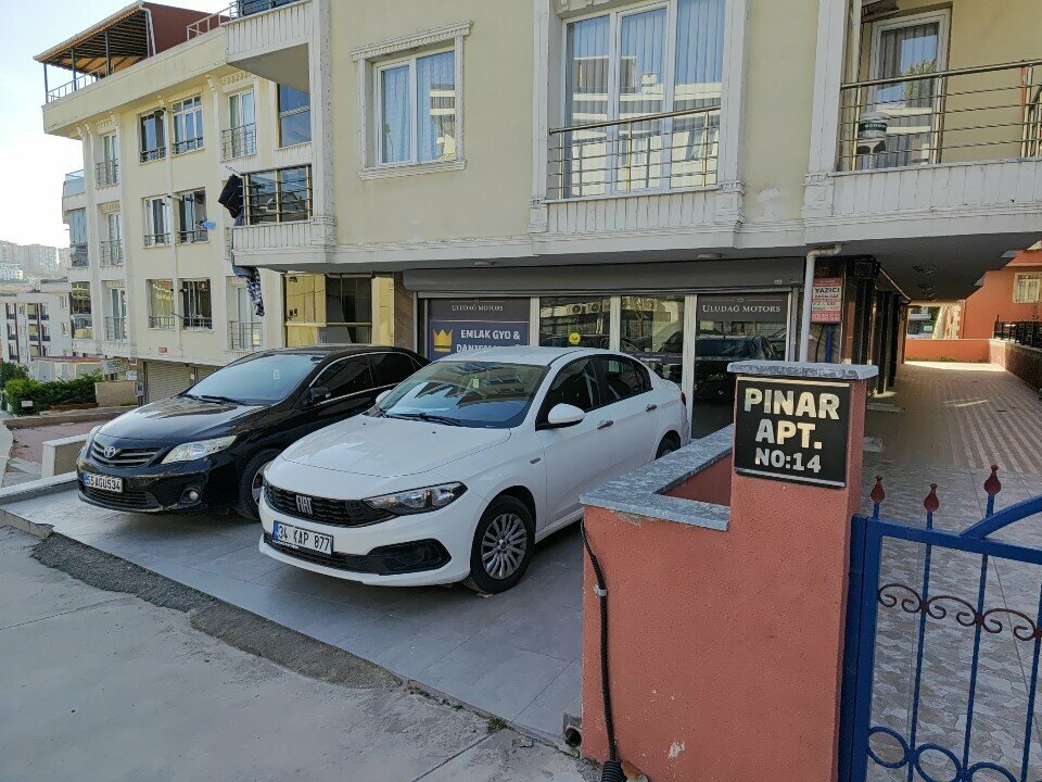 Otomobil satış galerileri Uludağ Motors, Beylikdüzü, foto