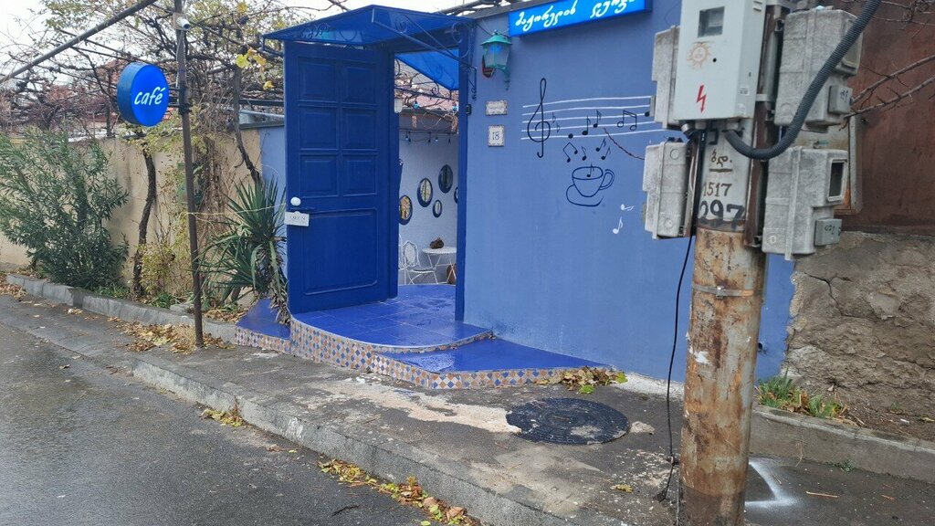 Kafe Majorelle Blue, Tiflis, foto