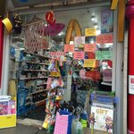 Tahtakale Avm (Sarıcalı Mah., Değirmenbaşı Cad., No:26, Çarşamba, Samsun), züccaciye mağazaları  Çarşamba'dan