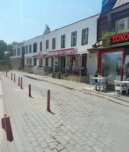 Eczaneler Mordoğan Ege Eczanesi, Karaburun, foto