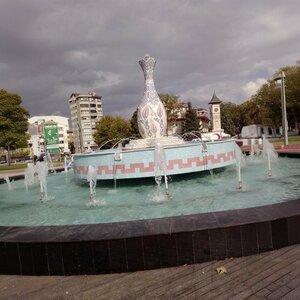 Kutahya-Vazo (Kütahya, Zafer Meydanı), çeşme  Kütahya'dan