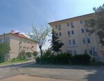 Mardin İl Sağlık Müdürlüğü Misafirhanesi (Yalım Mah., 13 Mart Cad., No:90, Artuklu, Mardin), belediyeler, devlet daireleri  Artuklu'dan