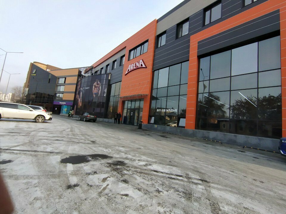 Dans okulları 17: 23 Dance Base, Semey, foto