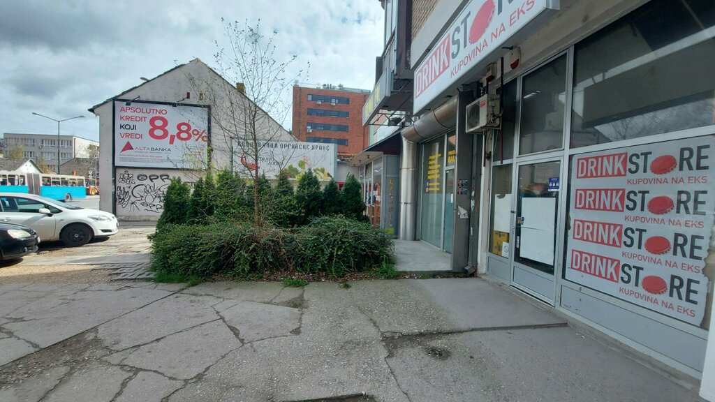Alkollü içecekler Drink Store, Novi Sad, foto
