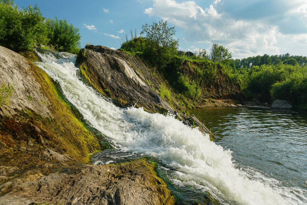 Şelale Waterfall, Altayski krayı, foto