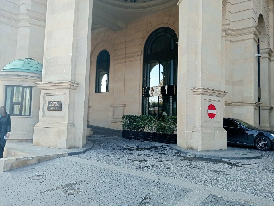 Halı mağazaları Azərxalça, Bakü, foto