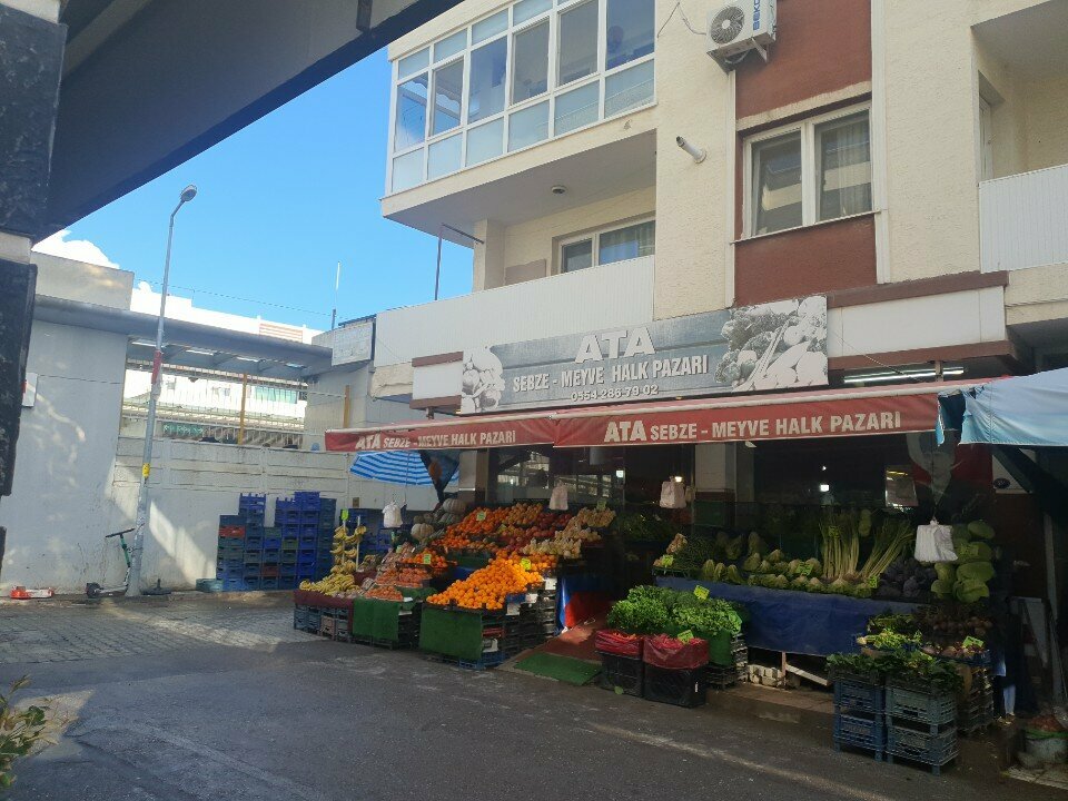 Manavlar Ata sebze meyve halk pazarı, İzmir, foto