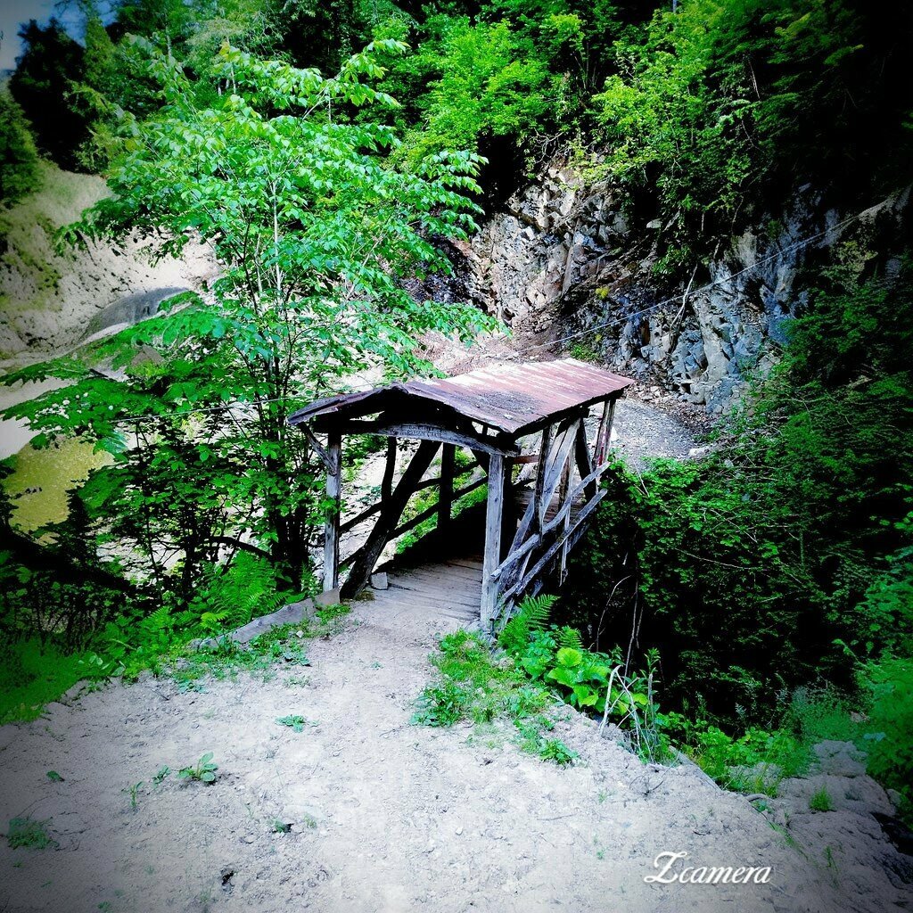 Pansiyonlar, hosteller Macahel İremit Pansiyon, Borçka, foto