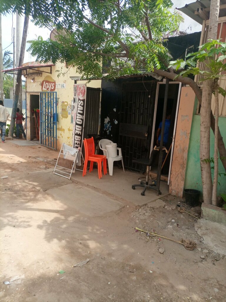 Kuaförler Minha Barbearia, Loanda, foto