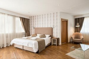 Hotel Alpha (Rue du Simplon No:13, Fribourg), otel  Fribourg'dan