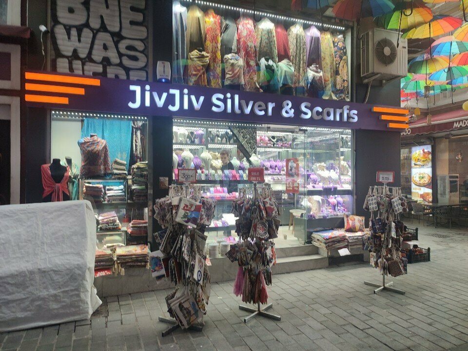Kuyumcular Jiv Jiv Silver & Scarf, İstanbul, foto