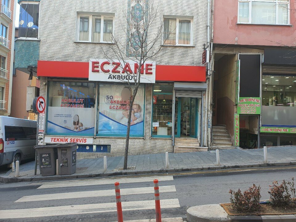 Eczaneler Akbulut Eczanesi, İstanbul, foto