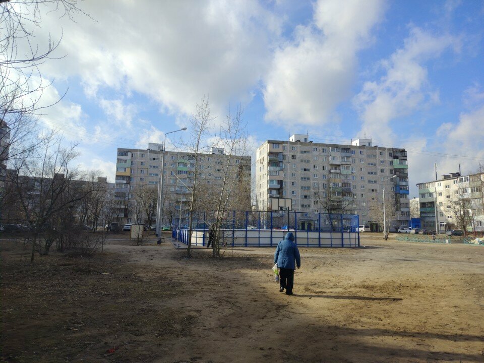 Buz pateni pistleri Ice rink, Orehovo‑Zuyevo, foto