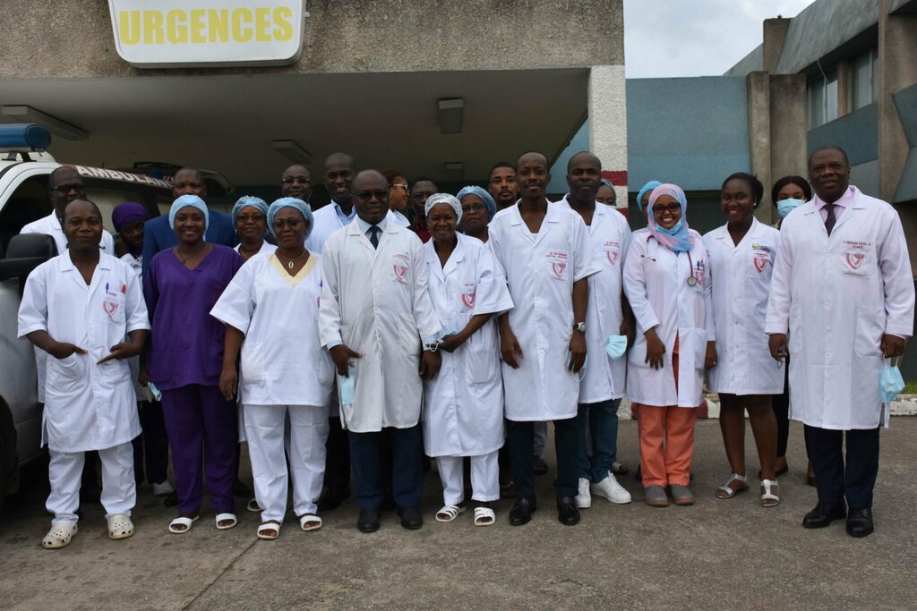 Özel muayenehaneler Outpatient Consultation of the Cardiology Institute of Abidjan, Abican, foto