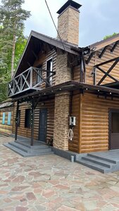 Forest Village (Glavnaya ulitsa No:90/1, posyolok Perevalka), otel  Krasnodarski krayından