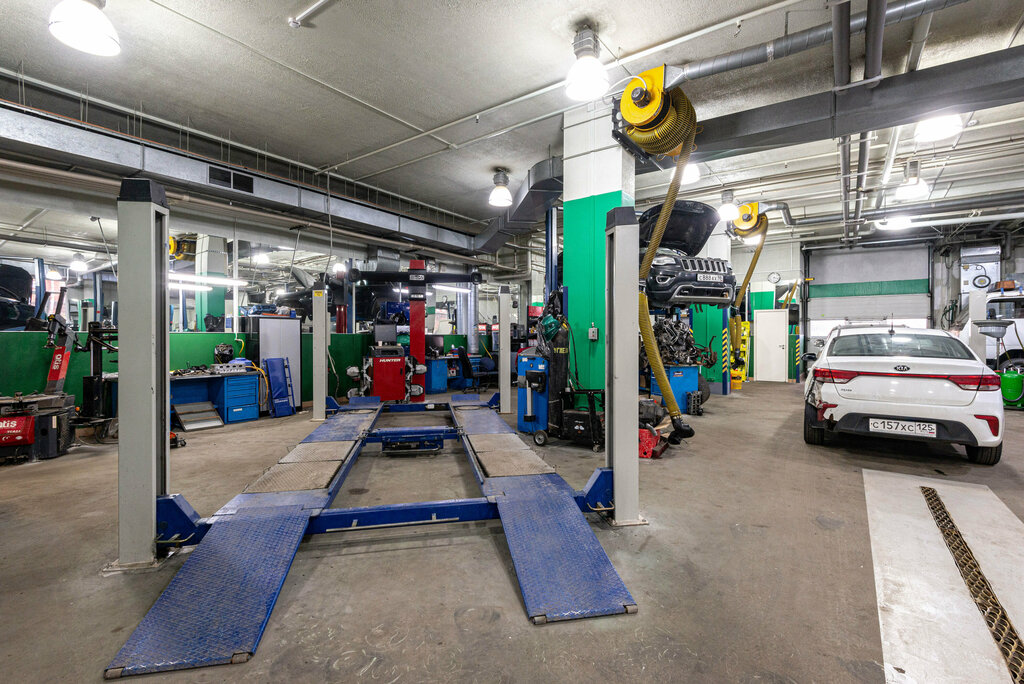 Otomobil servisi Motul-Garage, Saint‑Petersburg, foto