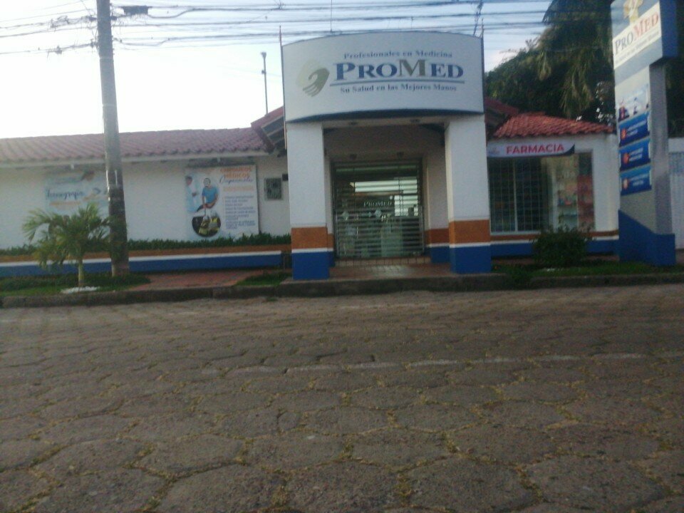 Psikologlar Dr. Carlos Alberto Molina Jaro, Santa‑Krus, foto