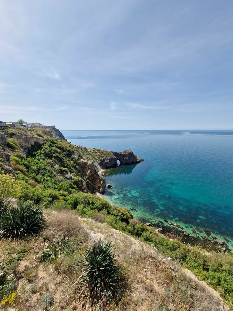 Al götür kahve Оазис для наслаждения, Sevastopol, foto