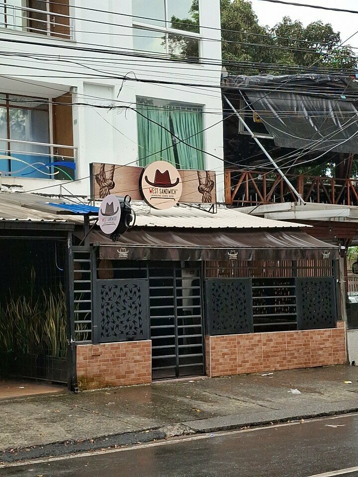 Restoran West Sandwich Sur, Cali, foto