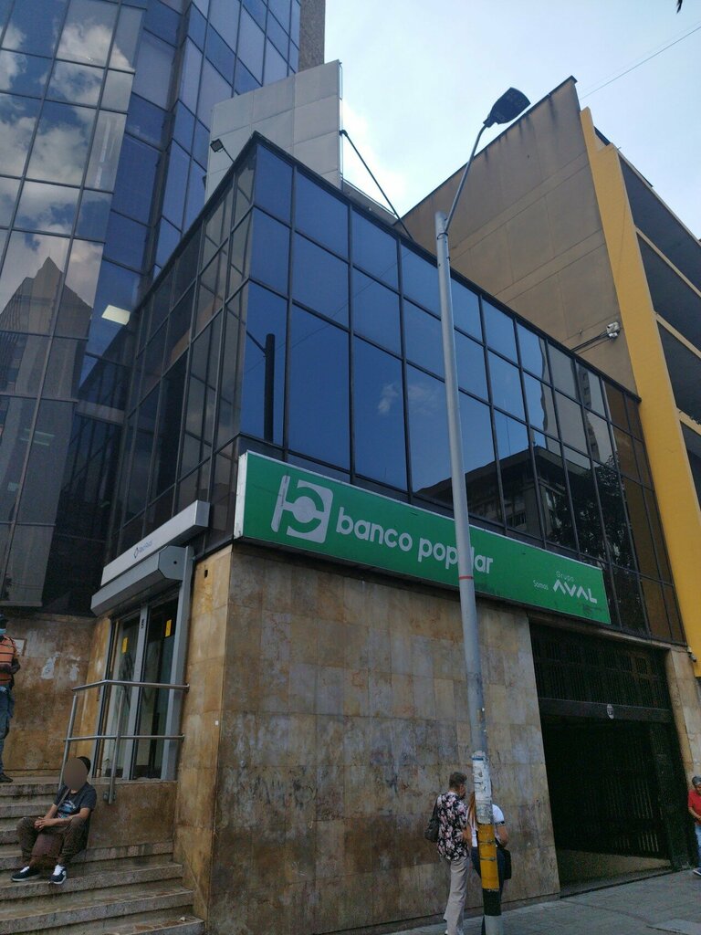 Banka Banco Popular - La Playa, Medellin, foto