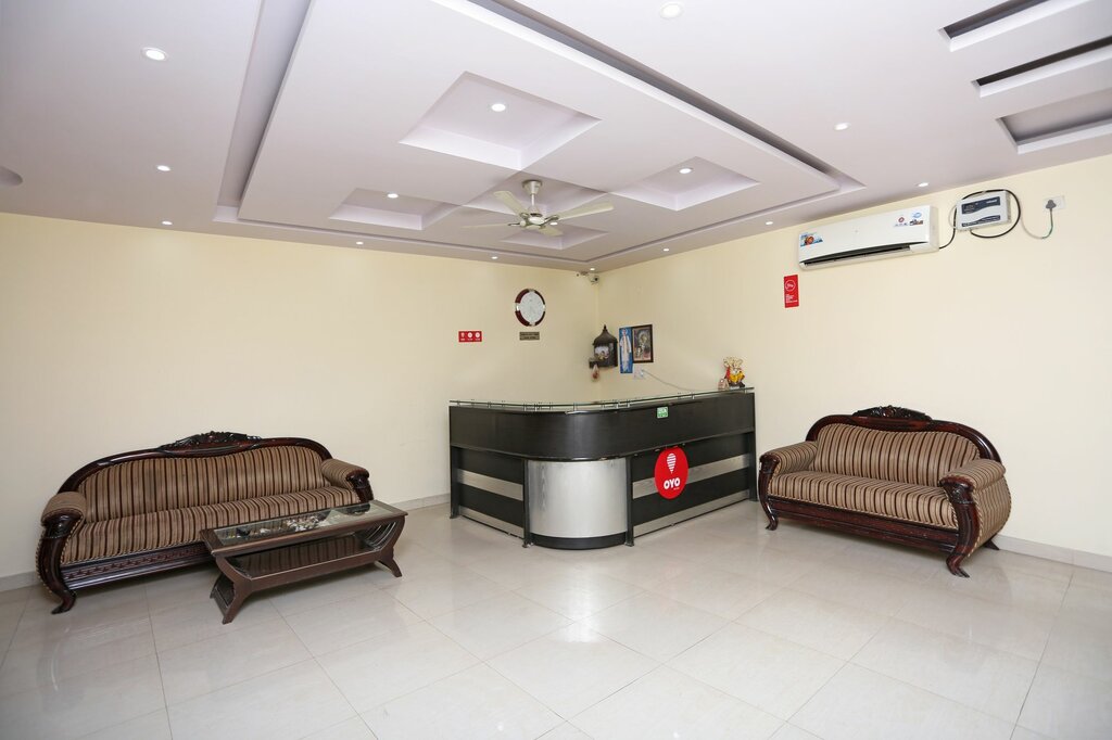 Otel Oyo 8462 Hotel Galaxy, Delhi, foto