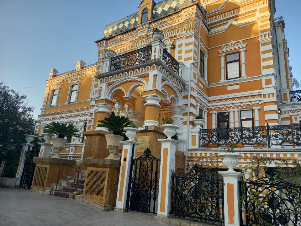 Restoran Хлудов ресторан, Soçi, foto