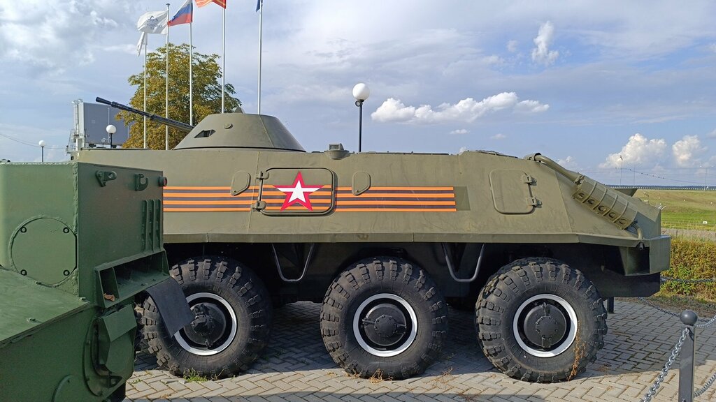 Teknoloji anıtı Бронетраспортёр-60, Desnogorsk, foto