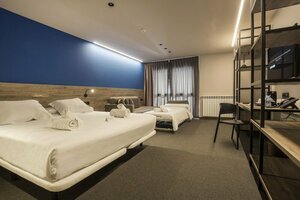 Pic Maia Hotel (Parròquia Encamp, El Pas de la Casa), otel  Pas de la Casa'dan