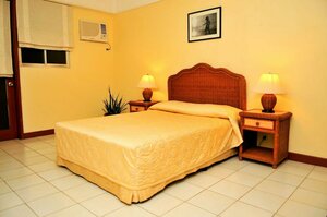 Matabungkay Beach Hotel (Calabarzon, Batangas), otel