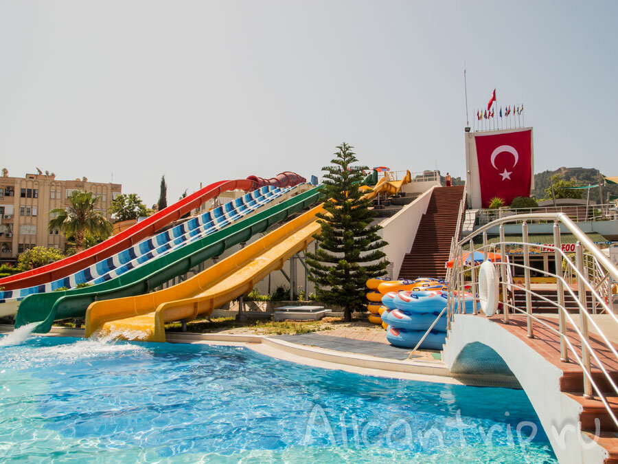Su parkı Damlataş Aquapark, Alanya, foto
