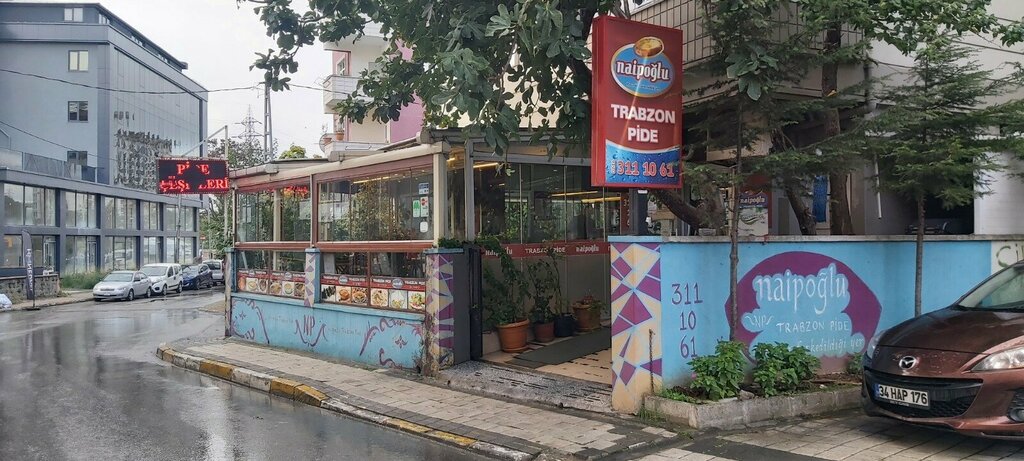 Restoran Naipoğlu Trabzon Pide, İstanbul, foto