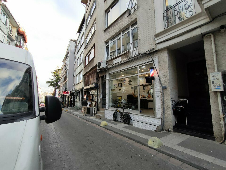 Berberler Emin & Selçuk Erkek Kuaförü, İstanbul, foto