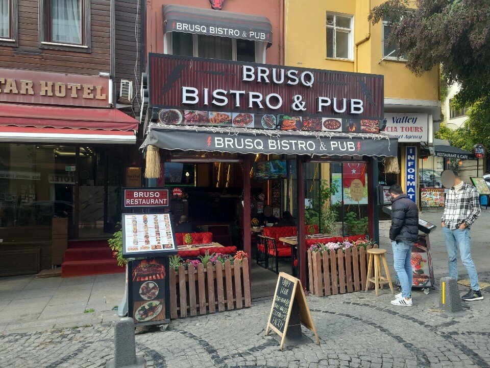 Bar BrusQ Bistro & Pub, İstanbul, foto