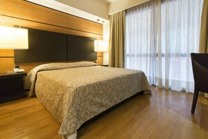 Park Hotel i Lecci (Tuscany, Livorno, San Vincenzo, San Vincenzo), otel  San Vincenzo'dan