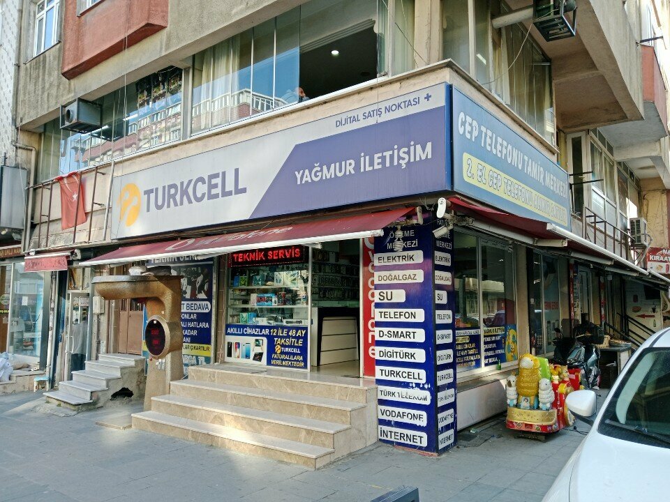 Cep telefonu ve aksesuarları satış mağazaları Yağmur İletişim, İstanbul, foto