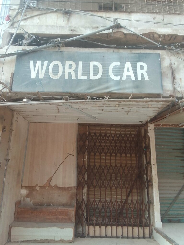 Oto döşeme World Car, Karaçi, foto