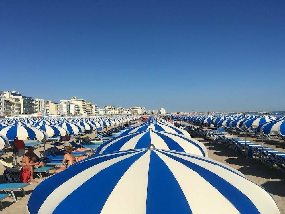 Otel Hotel Cortina, Rimini, foto