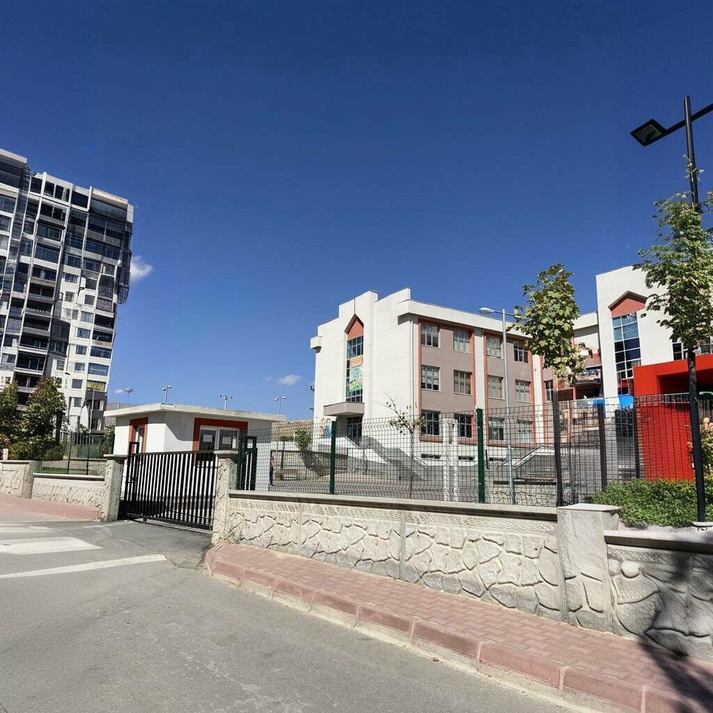 Ortaokul Abdulhamit Han Ortaokulu, Niğde, foto