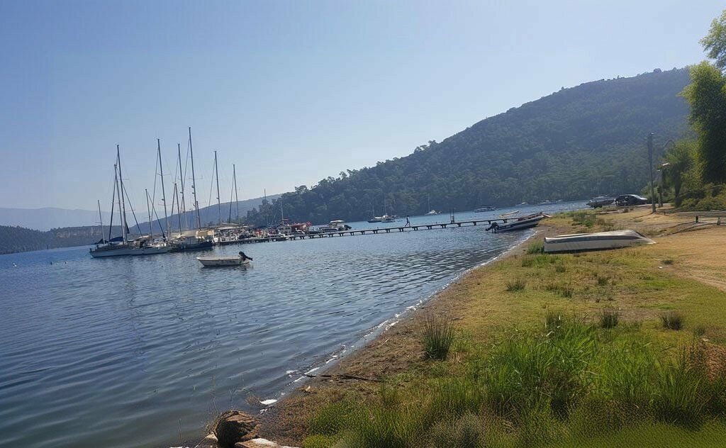 Süpermarket Söğüt Market/Karacasöğüt Köyü, Marmaris, foto