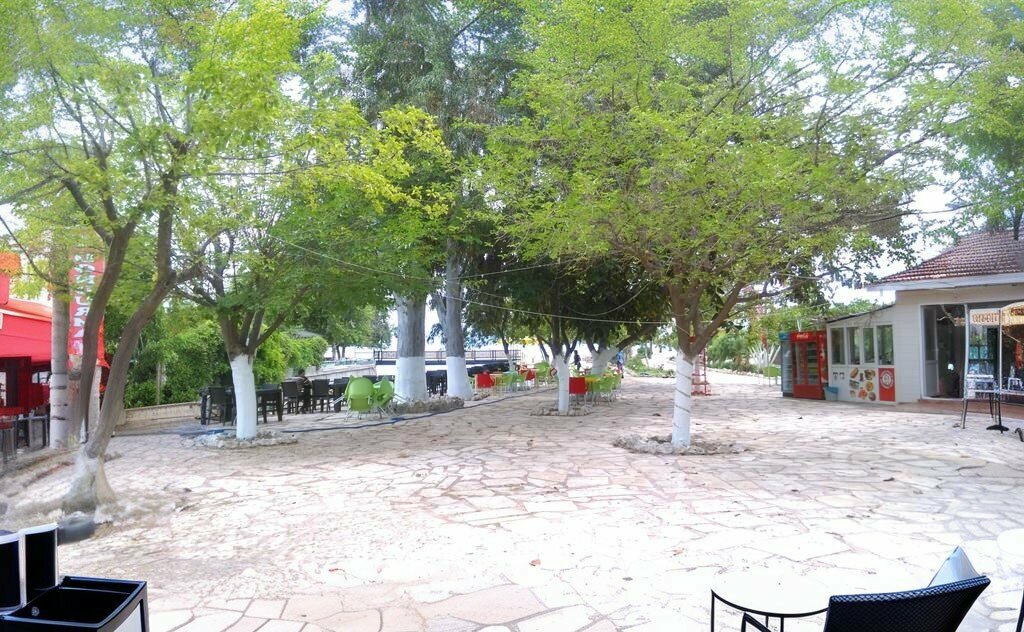 Kafe Uçak Aile Çaybahçesi, Finike, foto