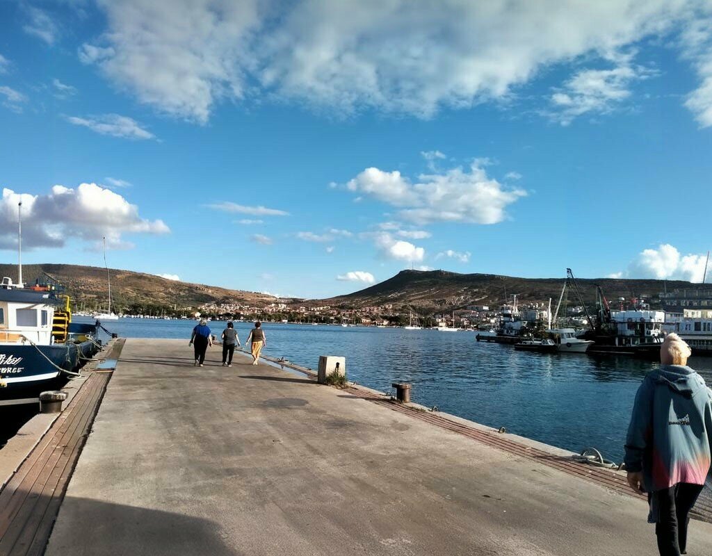 Eğlence merkezleri Platon, Dikili, foto