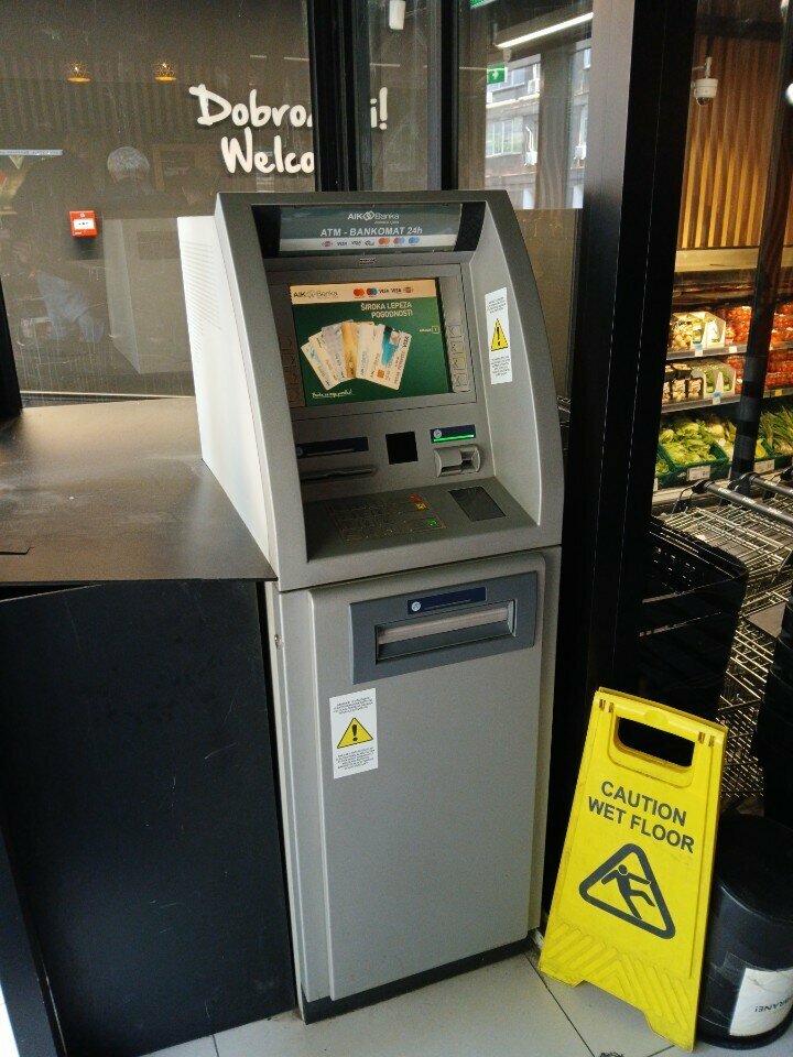 ATM'ler Aik Banka, ATM, Belgrad, foto