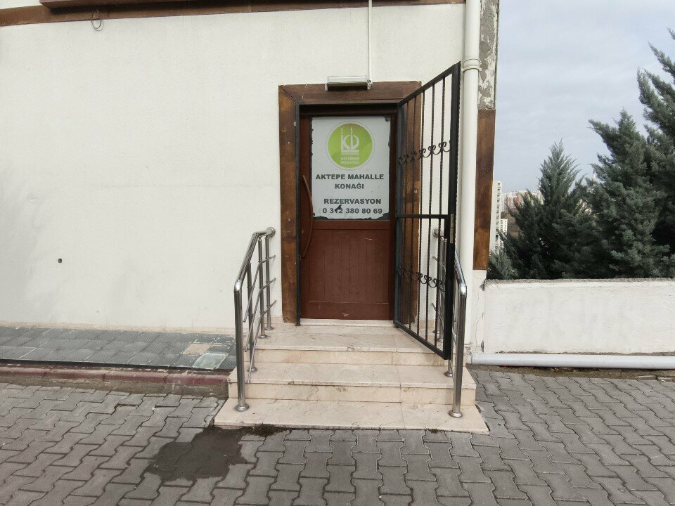 Belediye ve kamu hizmetleri merkezi Aktepe Barbaros Hayrettin Mahalle Konağı, Ankara, foto