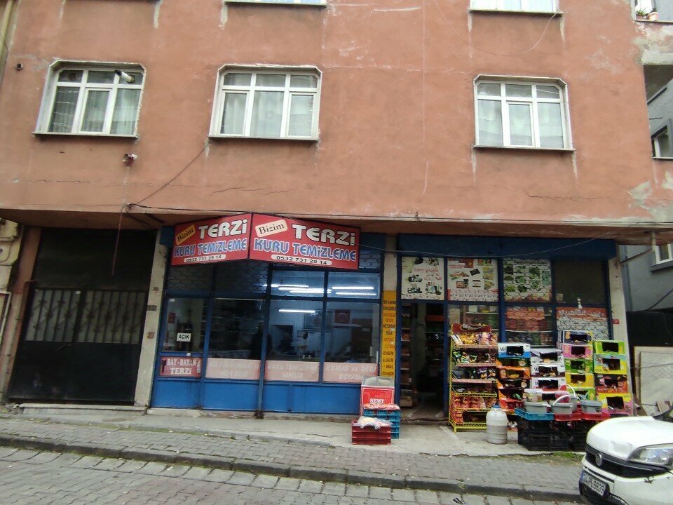 Kuru temizlemeciler Bizim Terzi Kuru Temizleme, İstanbul, foto