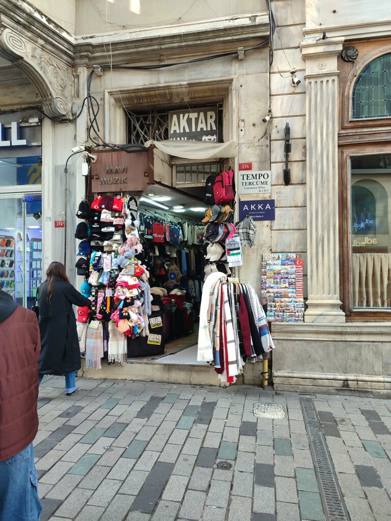 Şapka satan mağazalar Mavi Müzik, İstanbul, foto