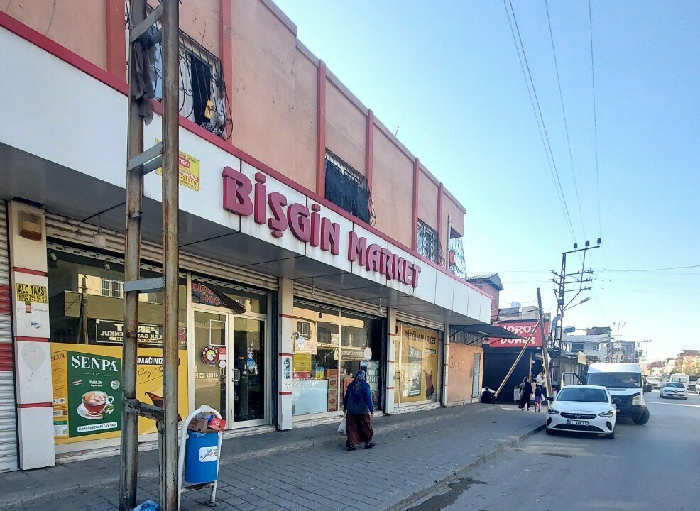 Market Bişgin Market, Adana, foto