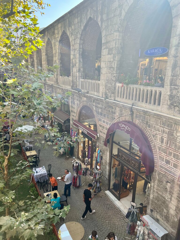 Giyim mağazası Kozahan Ipekçiler Çarşısı, Bursa, foto