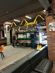 Zapravka (Rozy Lyuksemburg Street No:49), spor barları  Yekaterinburg'dan