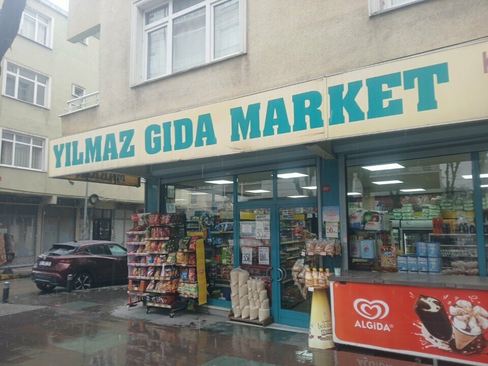 Market Yılmaz Gıda Pazarı, İstanbul, foto